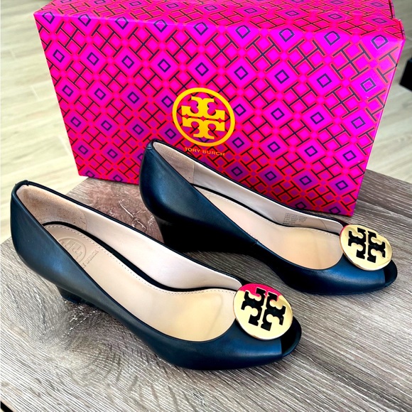 Tory Burch | Shoes | Tory Burch Kara Peep Toe | Poshmark